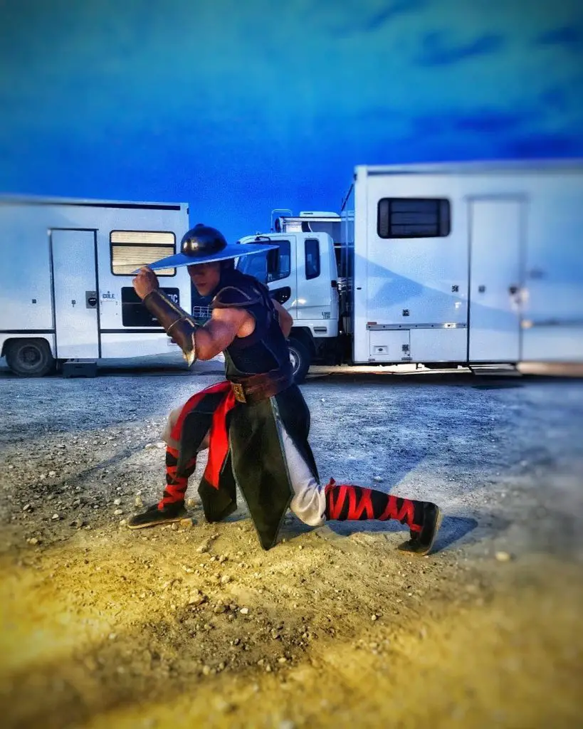 Max Huang , Biography , Age , Education , Net Worth , Profile , Kung ...