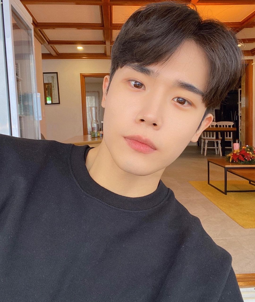 Choi Si-Hun from Single's Inferno: Biography,Age, Birthday,Education ...