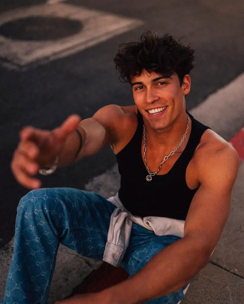 Who is Tim Schaecker? Biography, age, career, date of birth, girlfriend ...