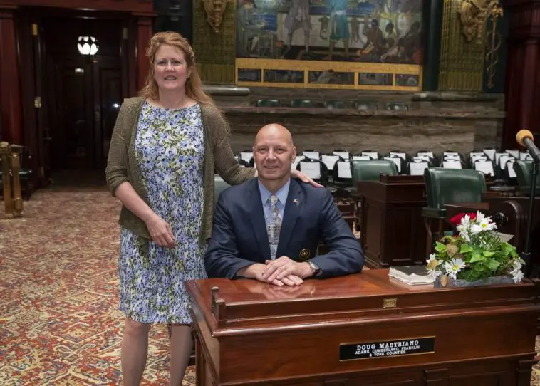 Rebecca Mastriano: Bio, Age, Family, Facts about Doug Mastriano Wife ...