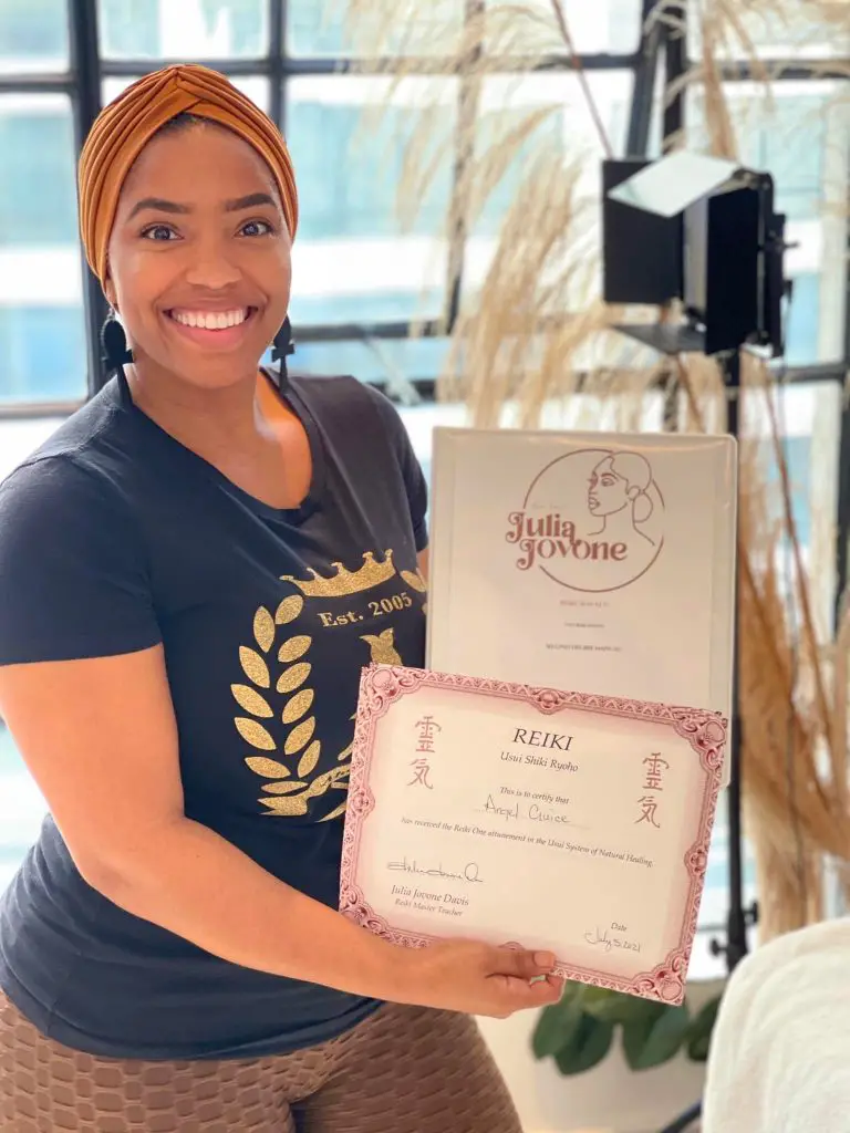 Who is Angel Guice? California based actress who was violently arrested ...