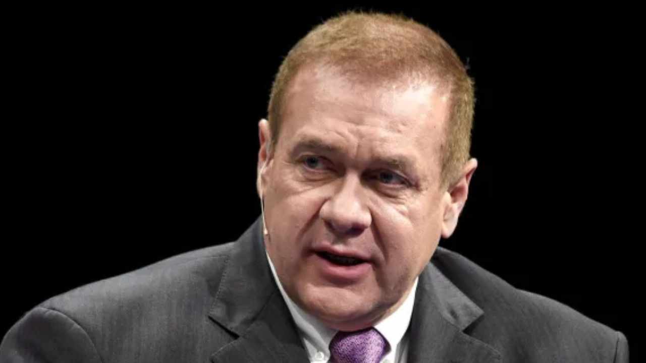 Who was Scott Minerd? Bio, age & net worth about Guggenheim Partners ...