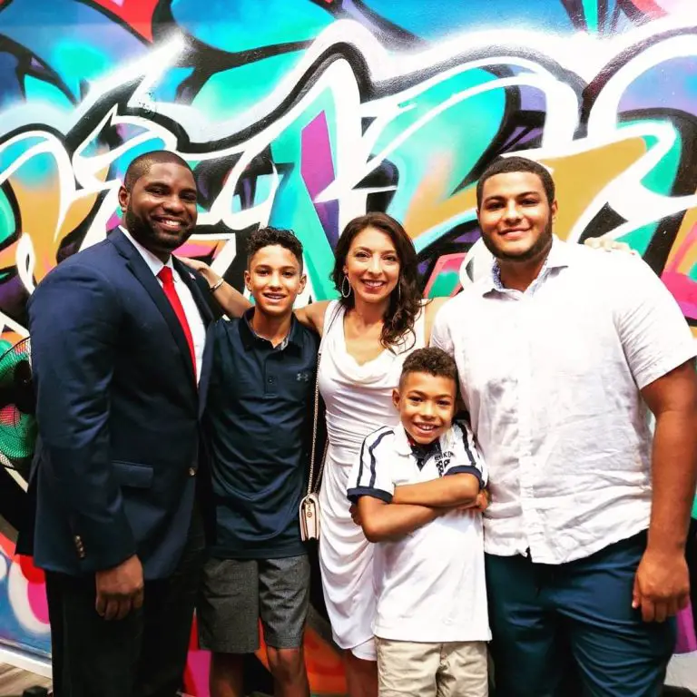 Erika Donalds: Bio, age, career, husband, children & other facts about ...