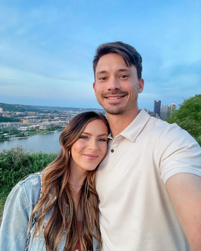 Blair Reynolds is Bryan Reynolds wife - Age, family, profession ...