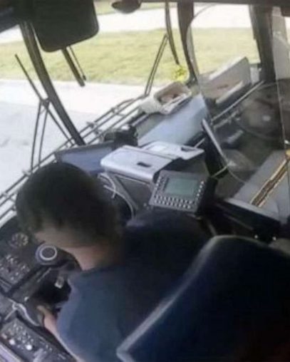 Driver David Fullard video: How Charlotte bus driver, and passenger ...