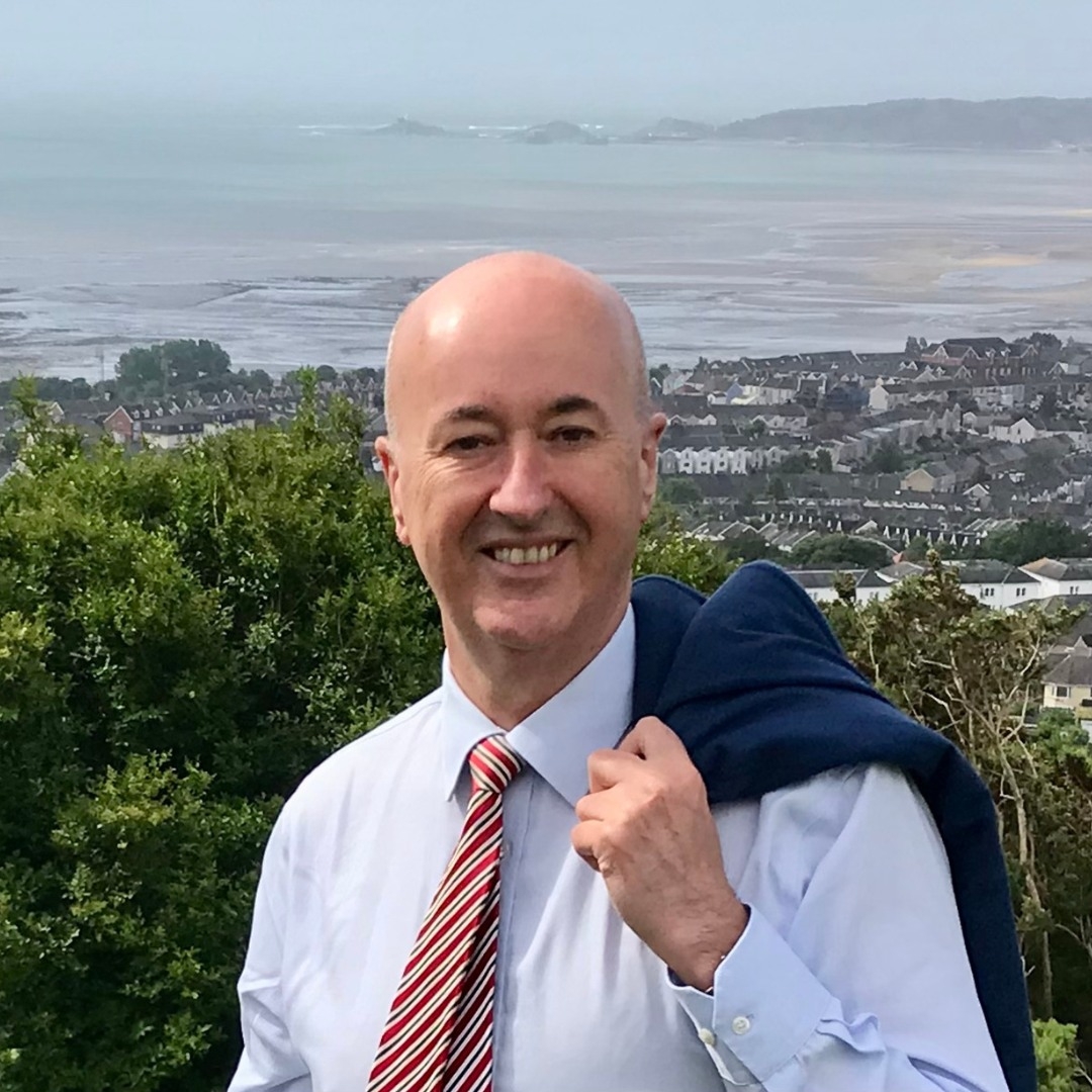 Vanessa Fry is Geraint Davies wife & they have 2 children together ...