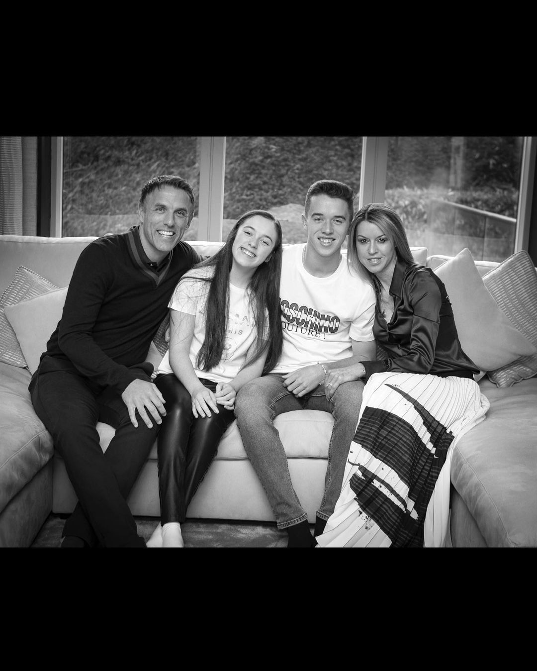 Harvey Neville parents: Who are Phil Neville, Julie Neville and sister ...