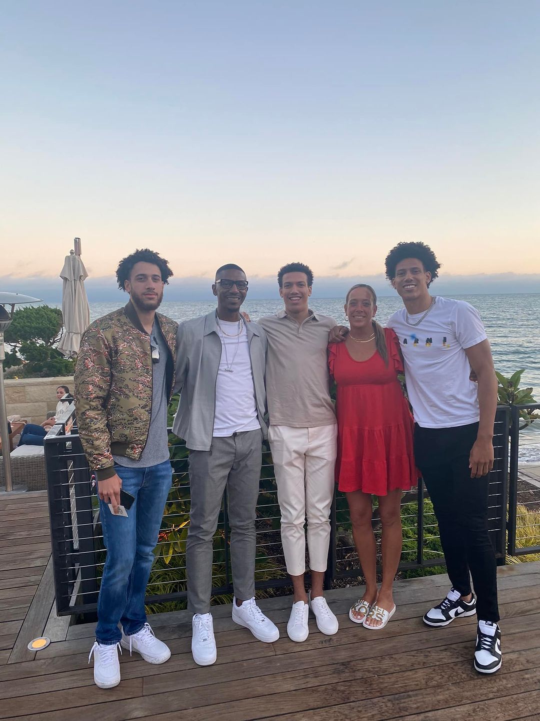 USC Trojans Kobe Johnson parents: Who are Stacy and Roderick Johnson Jr ...