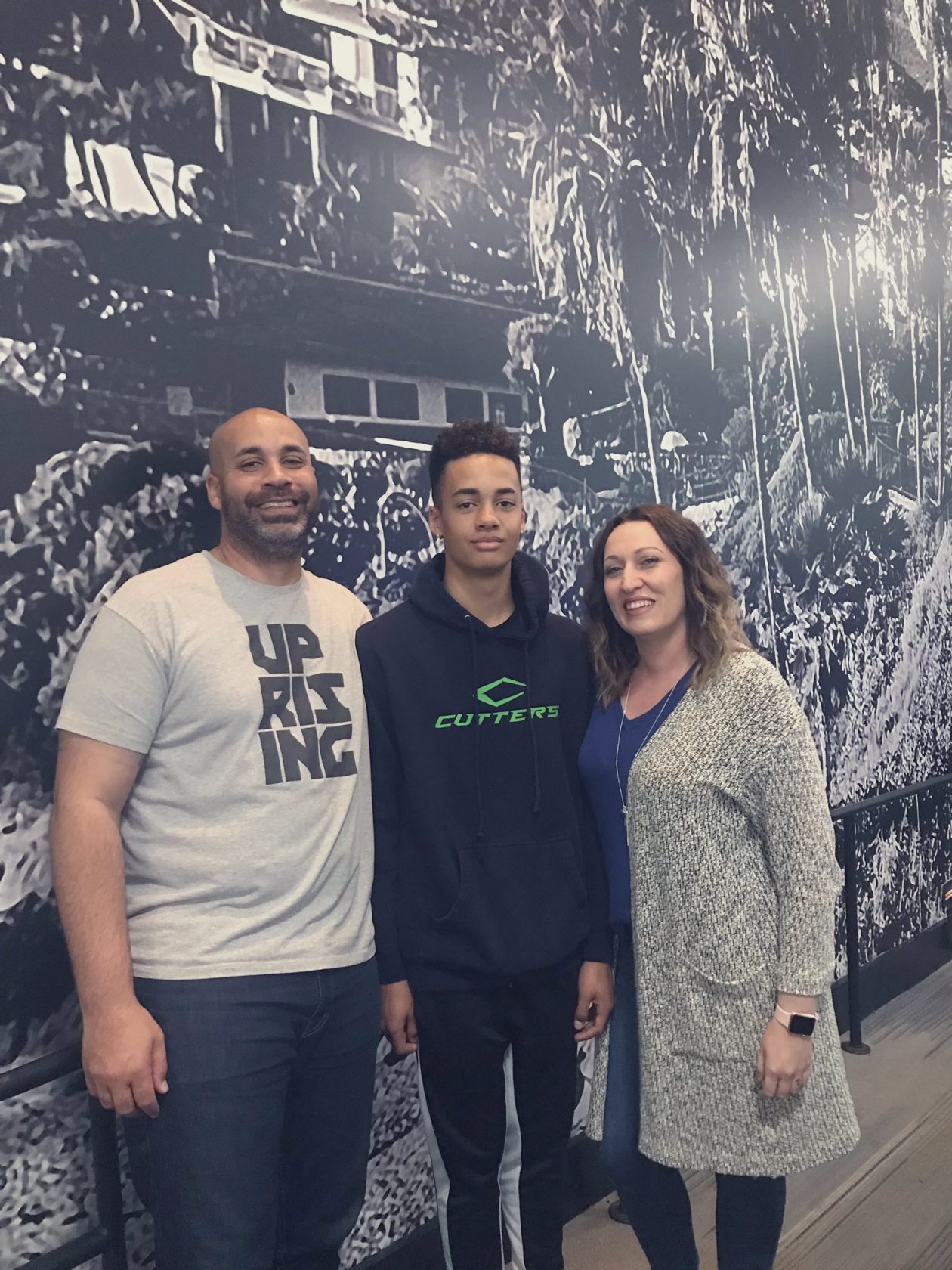 USC Trojans Malachi Nelson parents: Who are Eric and Naomi Nelson ...