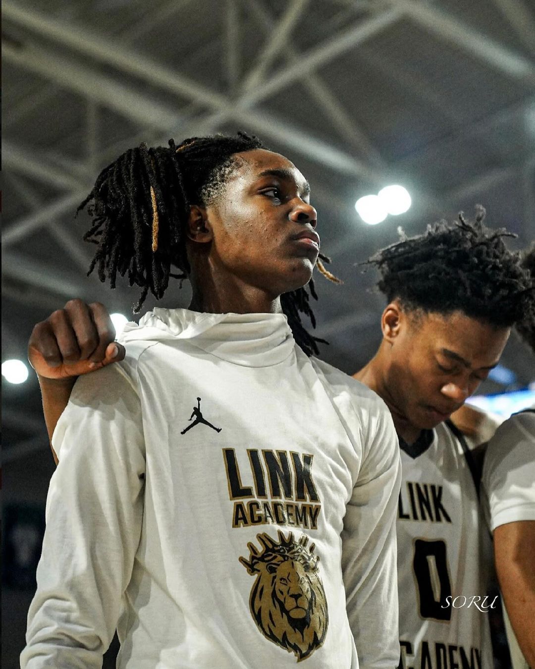 Basketball player Jasper Johnson father: Who is Dennis Alan Johnson ...