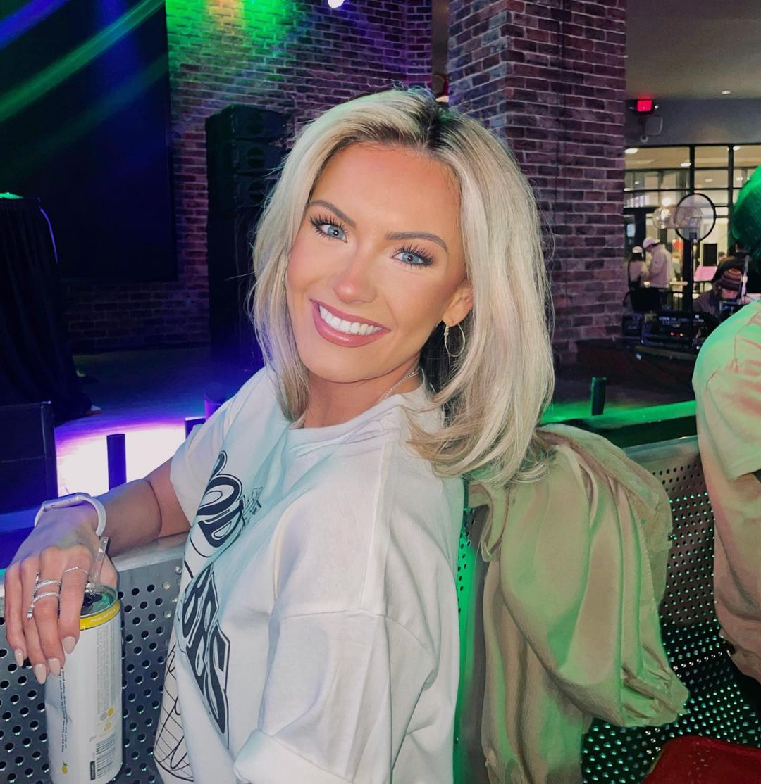 The Bachelor 28 Autumn Waggoner: Her age, job and Instagram revealed ...